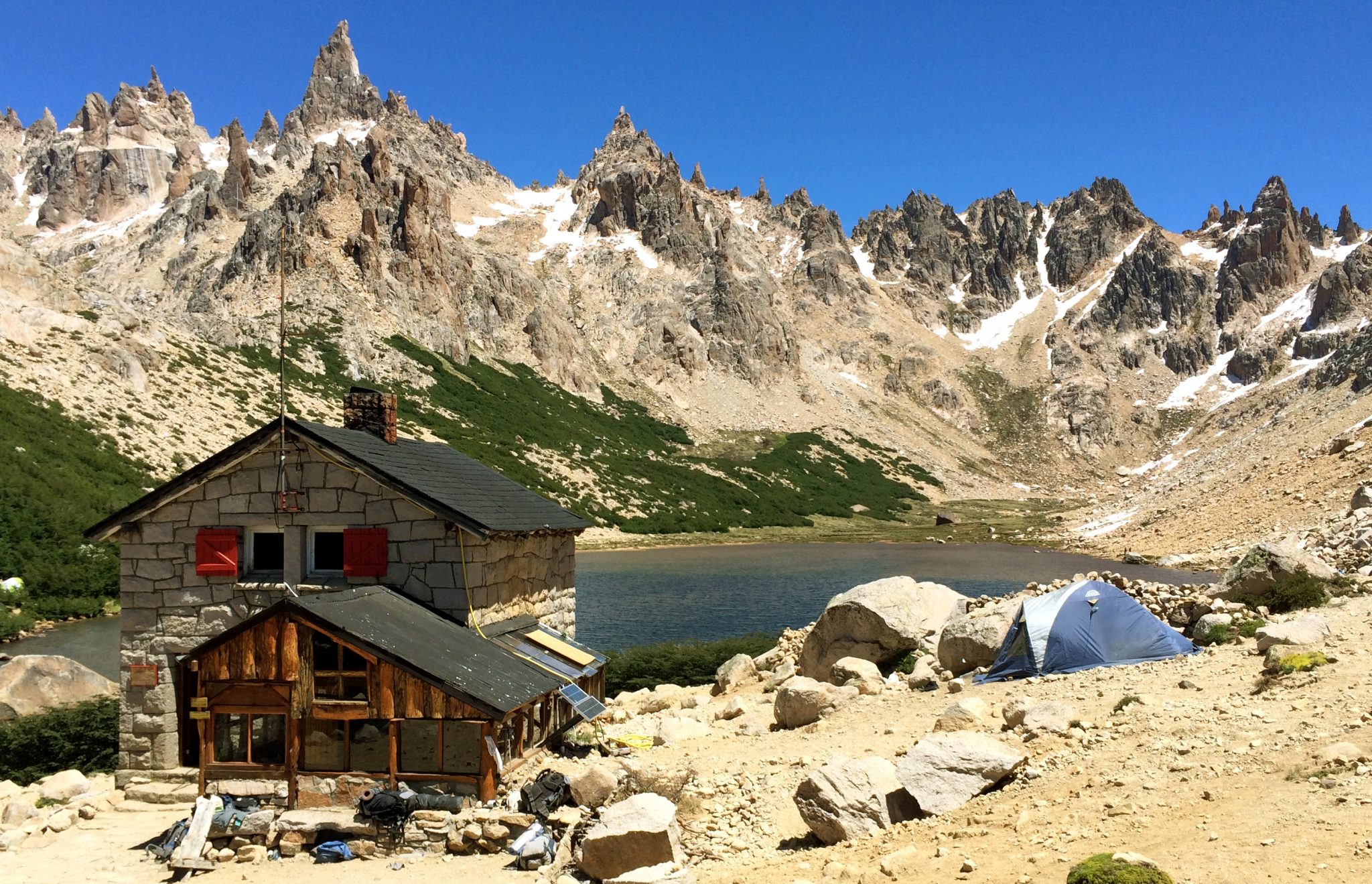 Refugios de Bariloche: los 4 imperdibles - El Bolsón Trekking
